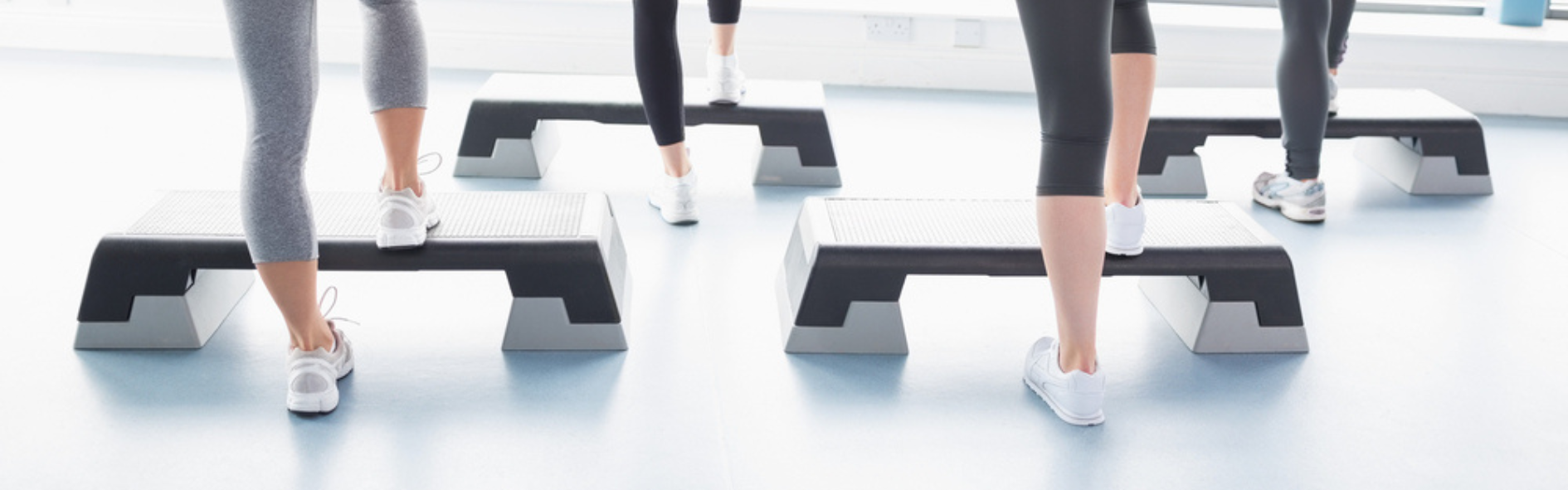 5 Ejercicios con Step Aeróbic | Ciencias Deportivas